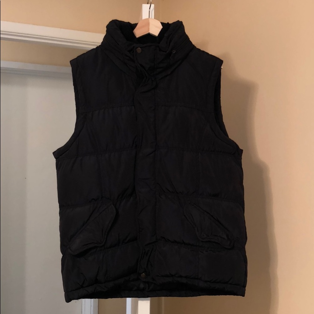 Forever 21 Men’s Puffer Vest - Gem